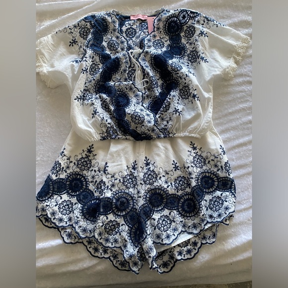 Other | For Sale Two Piece Lace Short Set | Poshmark